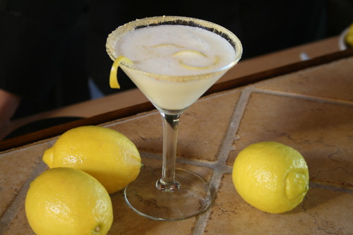 MomLid's Musings: Lemon Meringue Martini