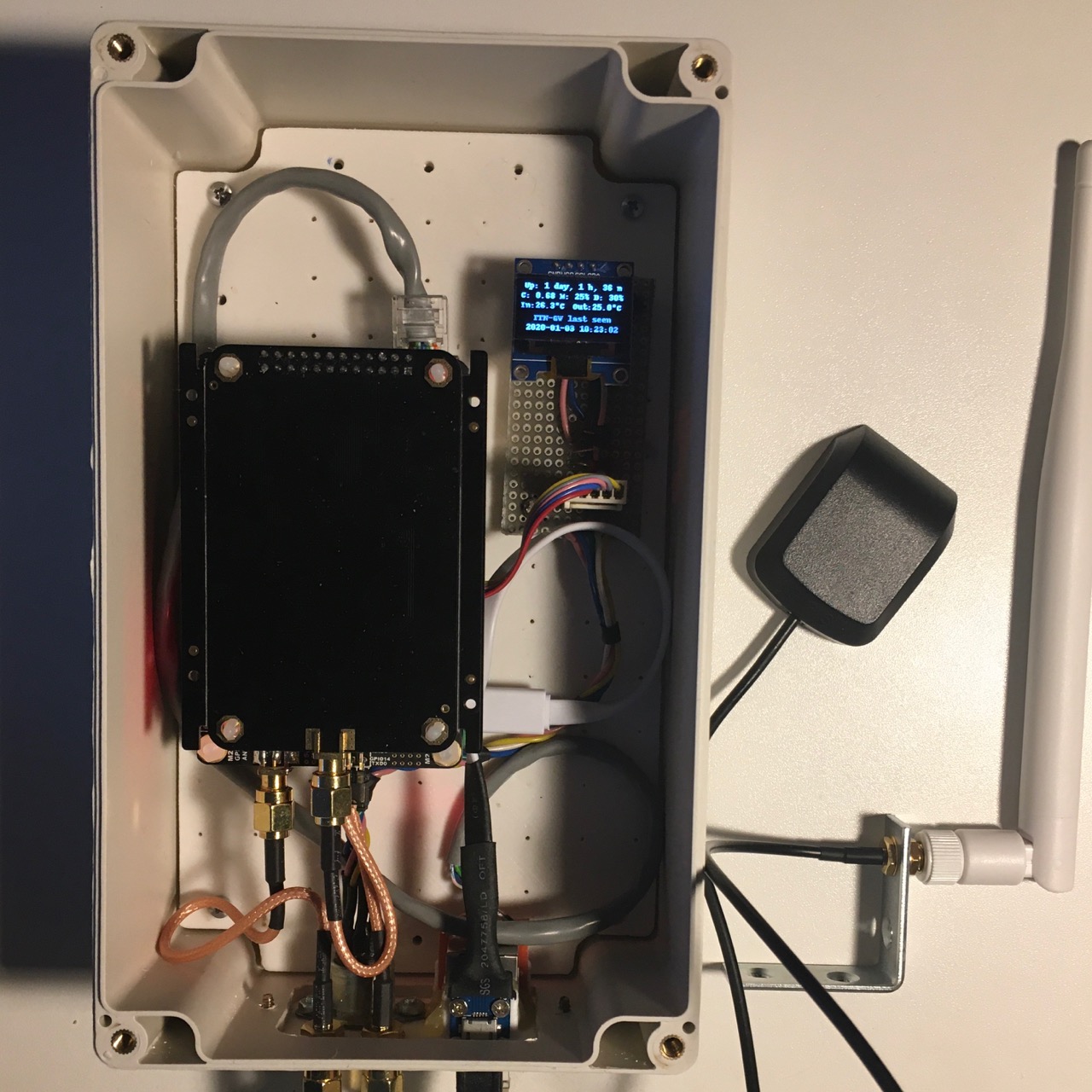 Handverdrahtet: TTN-Gateway in a box