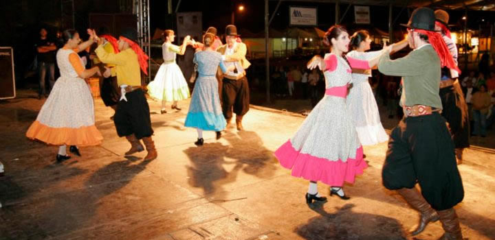 Artes Cênicas nas Encruzilhadas Culturais: Fandango