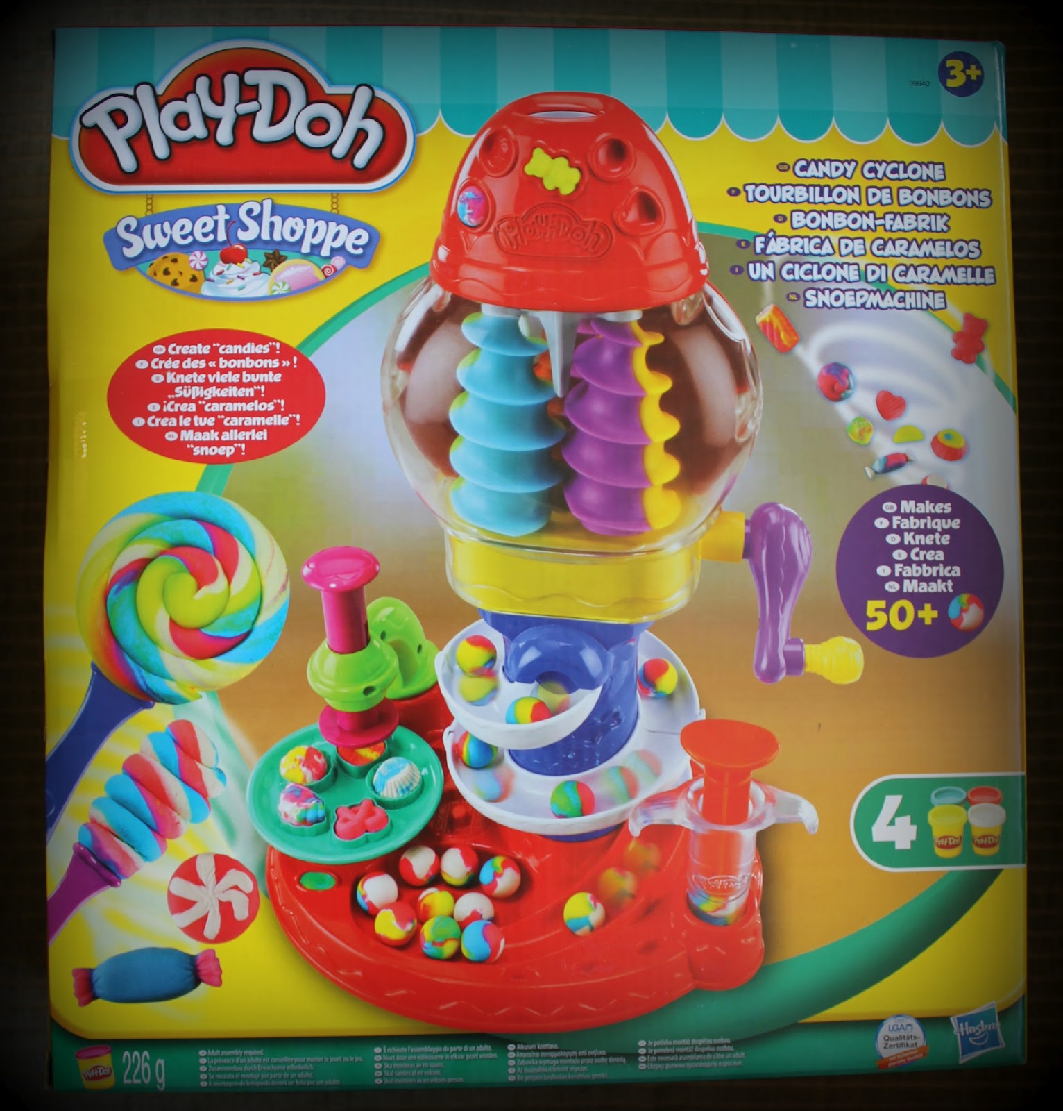 Craftaholic: Play-doh Candy Cyclone Review
