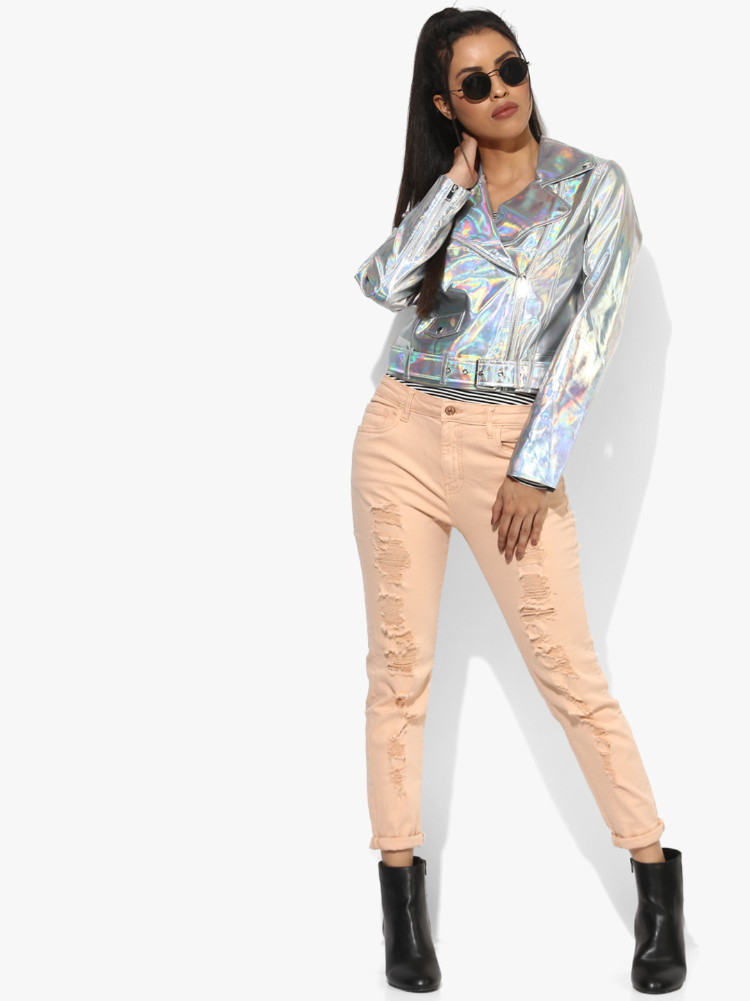 STYLING METALLIC TOPS