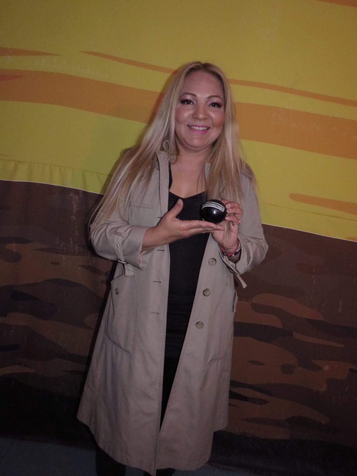 somos el espectador: LUZ RAMIREZ ILUMINA CON SU TALENTO