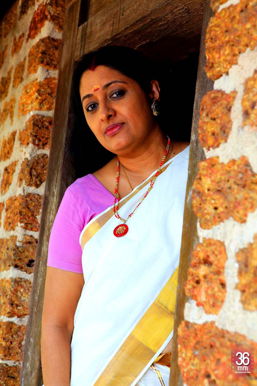 nadikal: urmila uthara