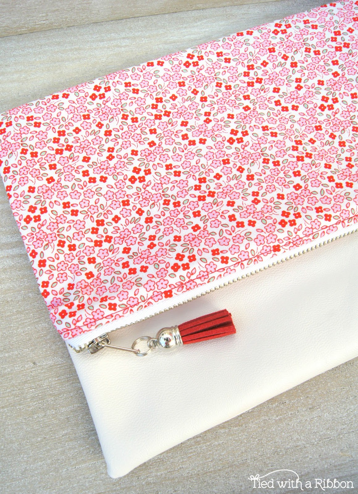 Tied with a Ribbon: Penny Rose Design Team - Foldover Clutch Tutorial