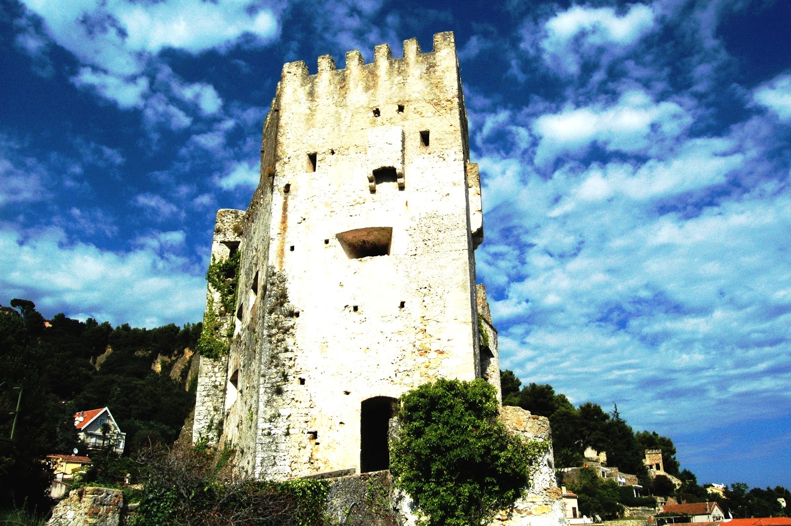 Adriano Maini: Al Castello di Roccabruna