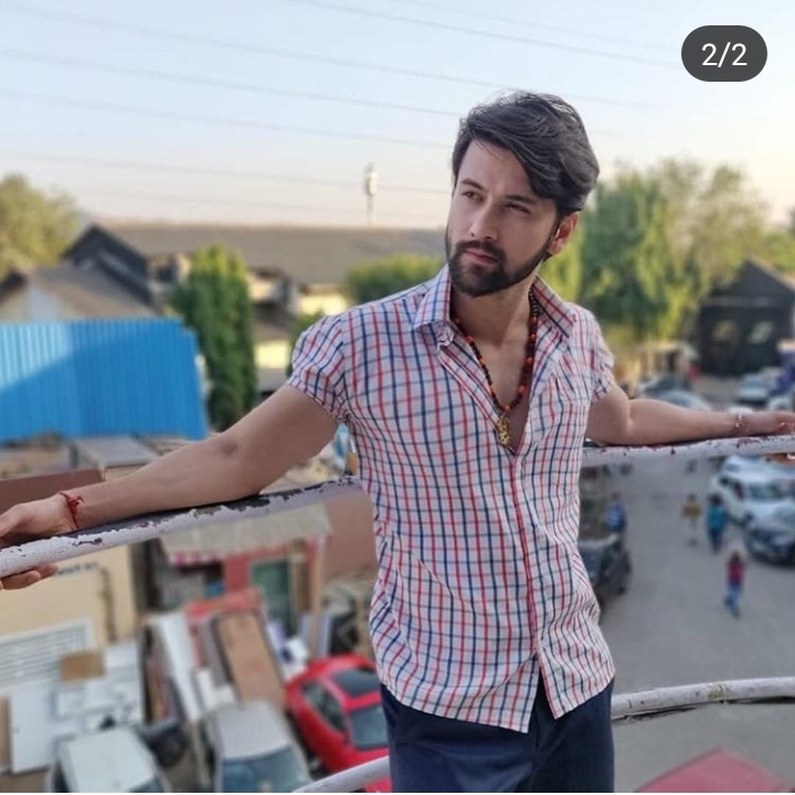 Los Ojos del Espectador: Sumit Bhardwaj actor hindu