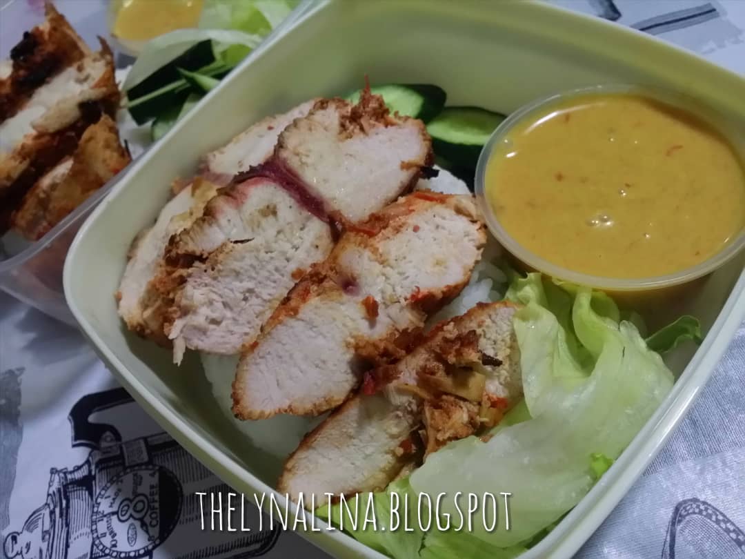 Menu Lunch Box 13 : Dada Ayam Percik Simple | LYN'S HOMELICIOUS