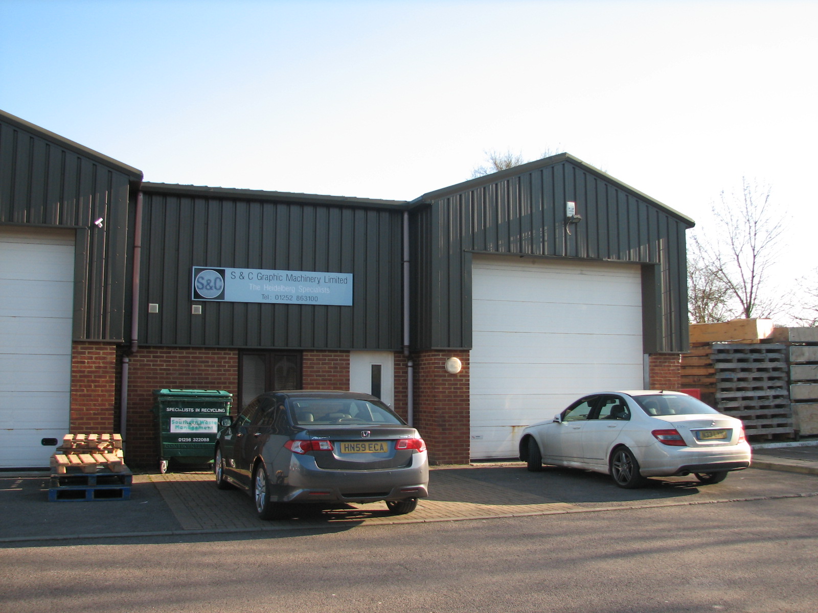 Hollis Hockley: 35 Murrell Green, Hook - NEW FREEHOLD INSTRUCTION