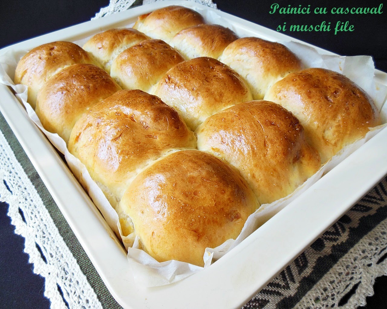 Rocsy in bucatarie: Painici cu cascaval si muschi file