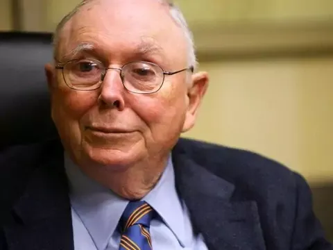 19 Books Billionaire Charlie Munger Thinks You Should Read ...