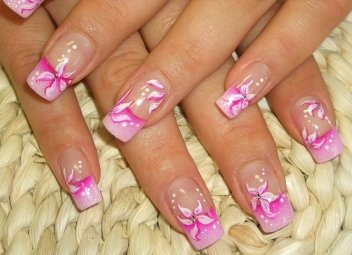 Lakiranje noktiju - pink nokti slike |UKRASAVANJE NOKTIJU