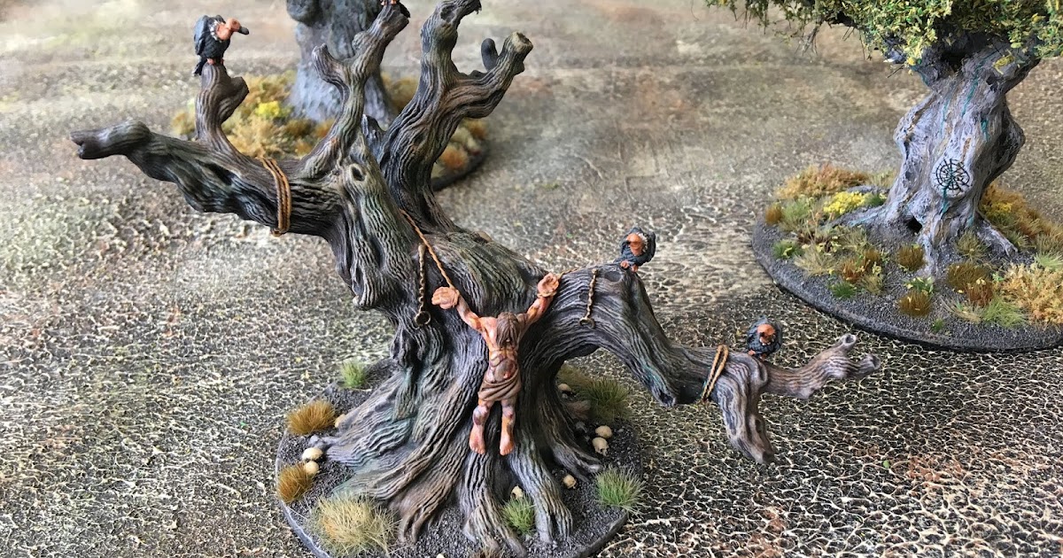 snitchythedog: Finished tree of despair and some statues.