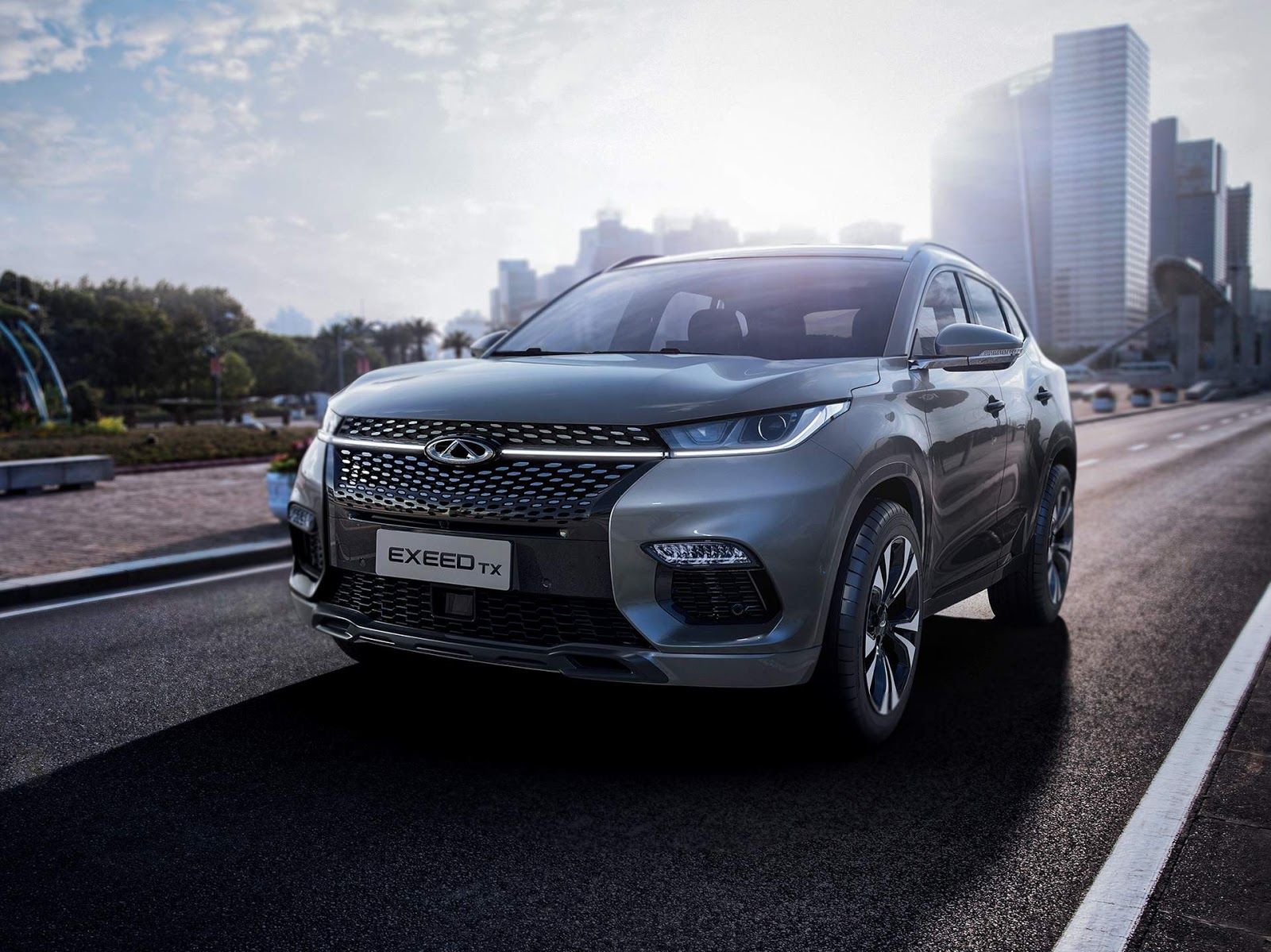 Chery Exeed TX: SUV híbrido chega à Europa em 2018 Chery Exeed TX: SUV híbrido chega à Europa em 2018