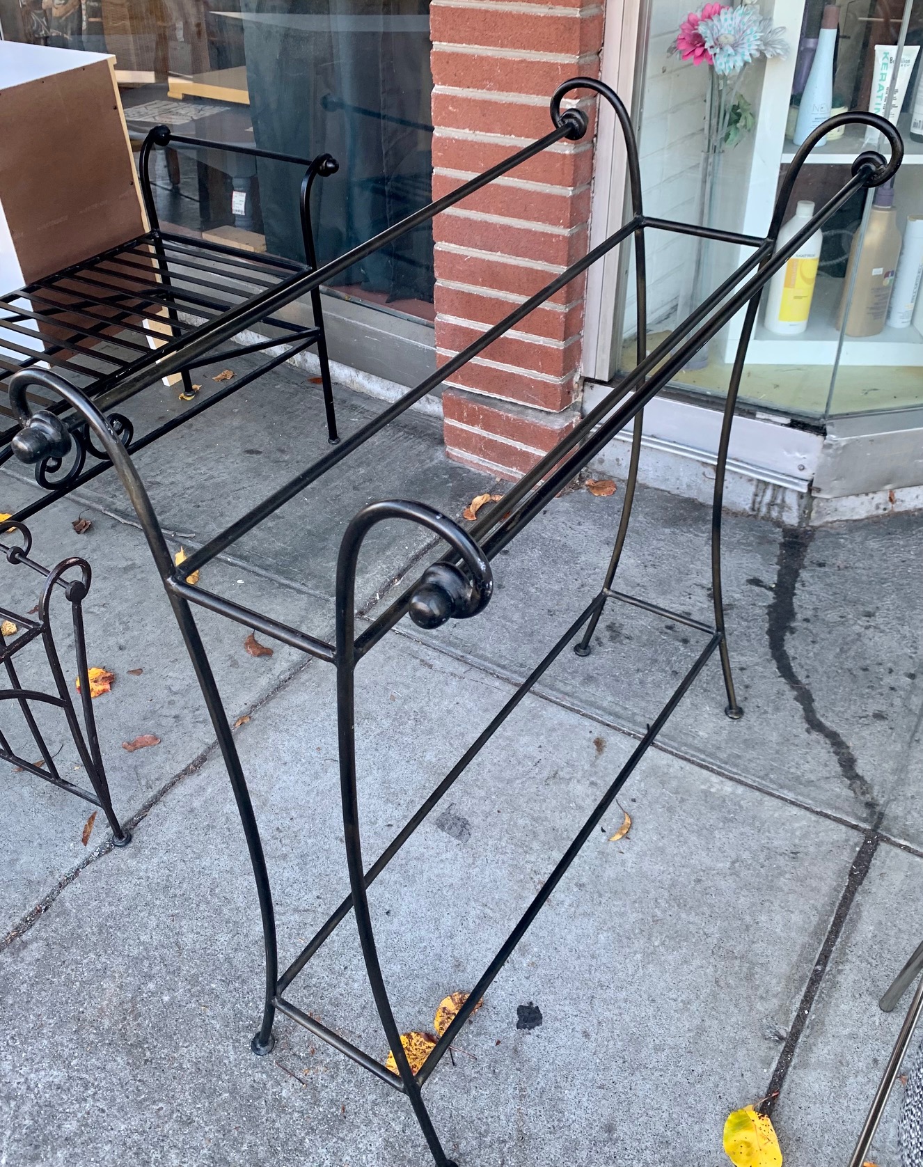 UHURU FURNITURE & COLLECTIBLES: SOLD **BARGAIN BUY** #103117 Wrought ...