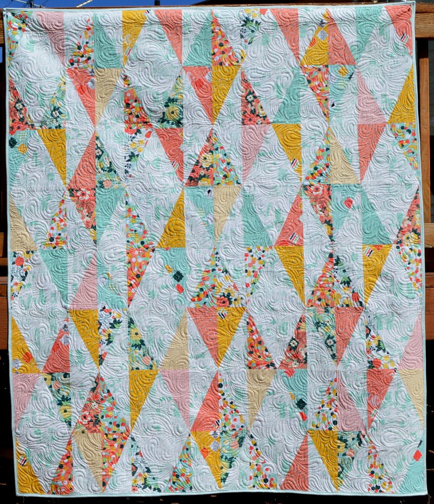 Happy Quilting: Diamond Drop Quilt - A Finish and Tutorial