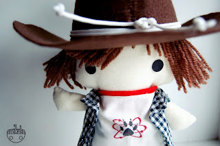 Suzikute ‿ : Carl Grimes Doll