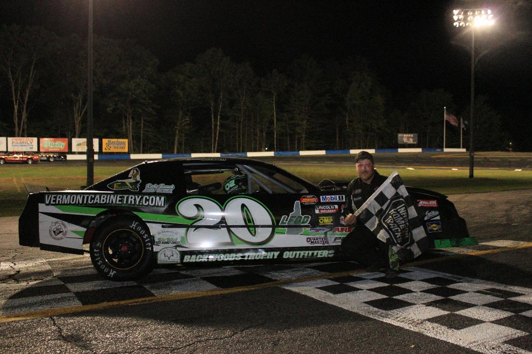 Race Chatter on WNRI.COM, 99.9 fm, 1380 am, Tune in radio, Alexa, Apple ...