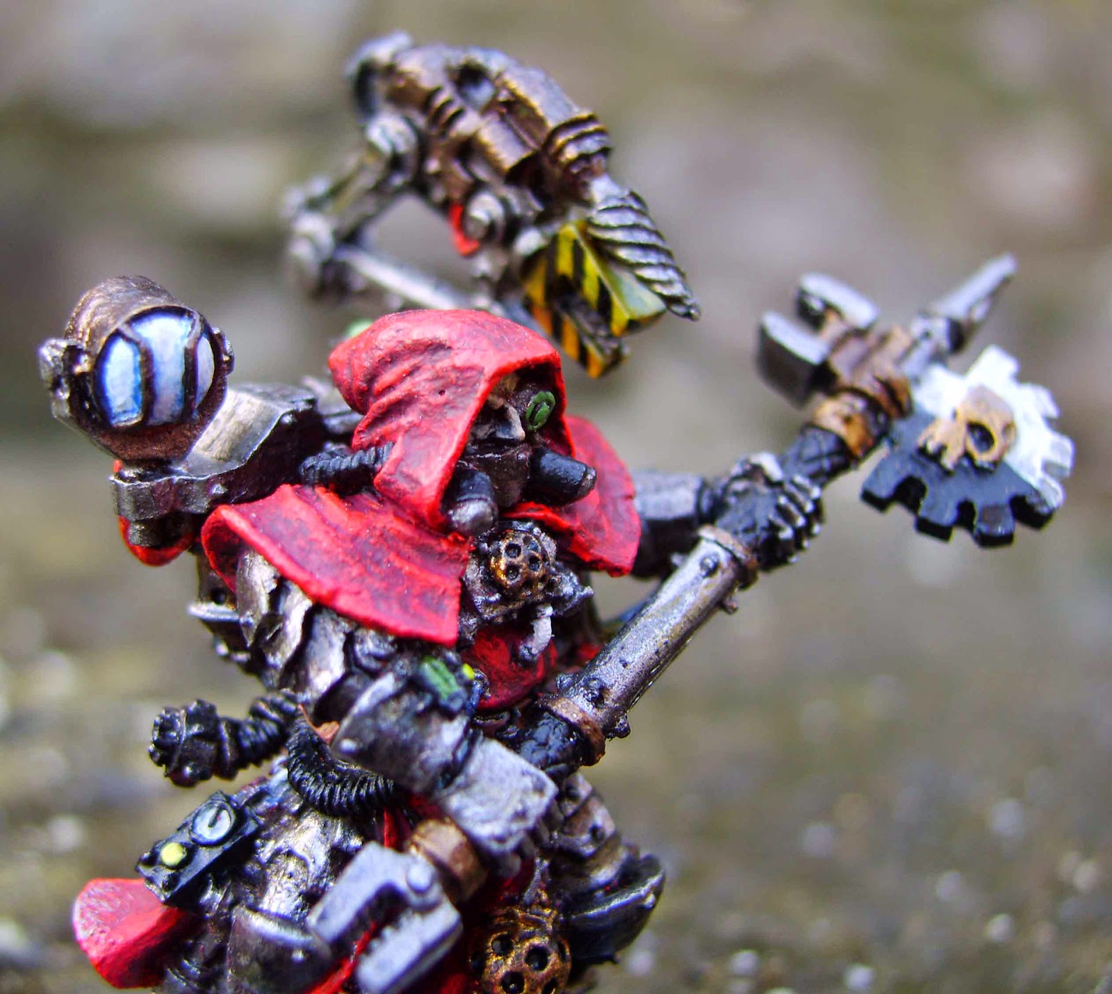 Pawn Cocktail: Tech-Priest Enginseer (W40K)