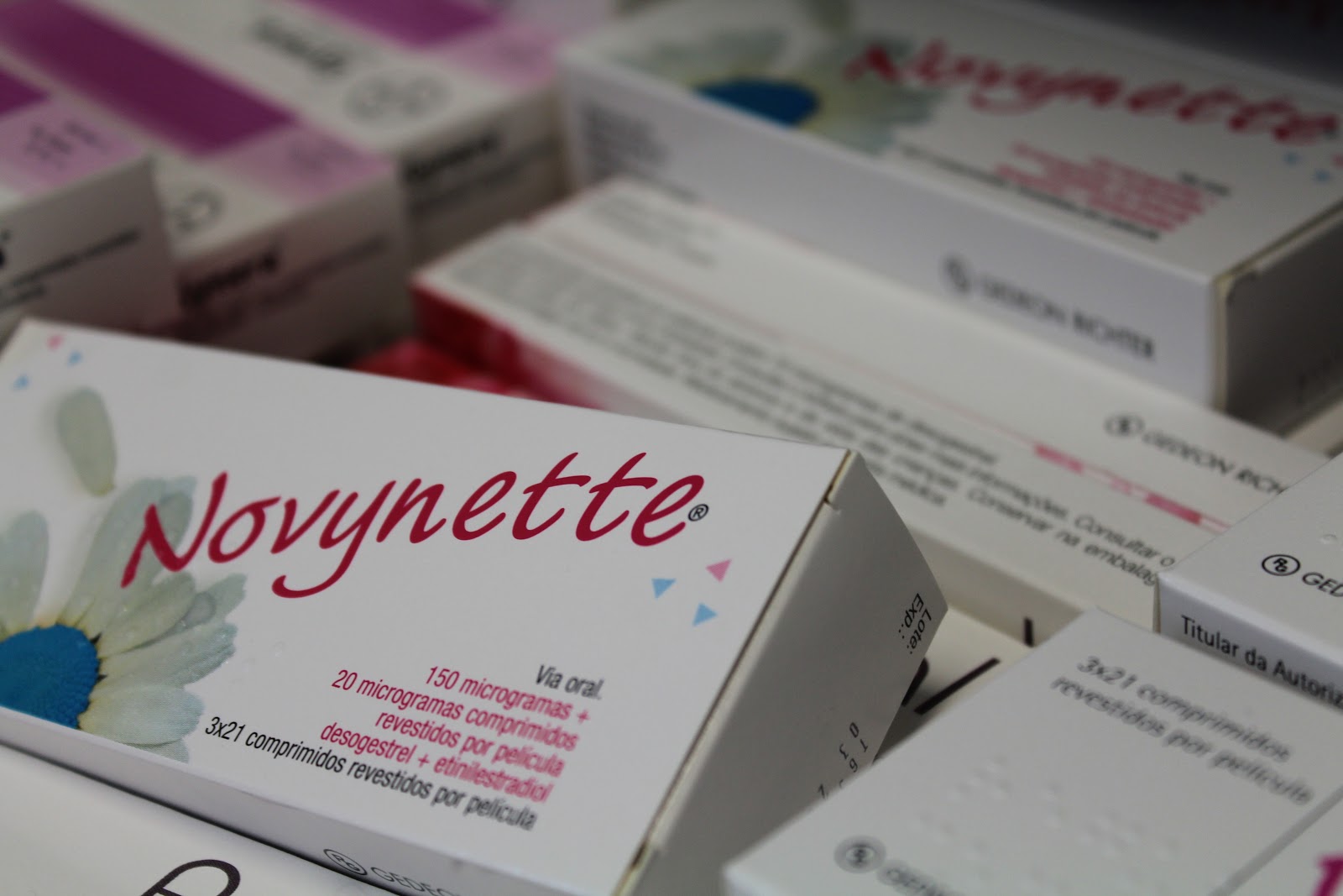 Nimesulida (nimesulide) corta o efeito do anticoncepcional?