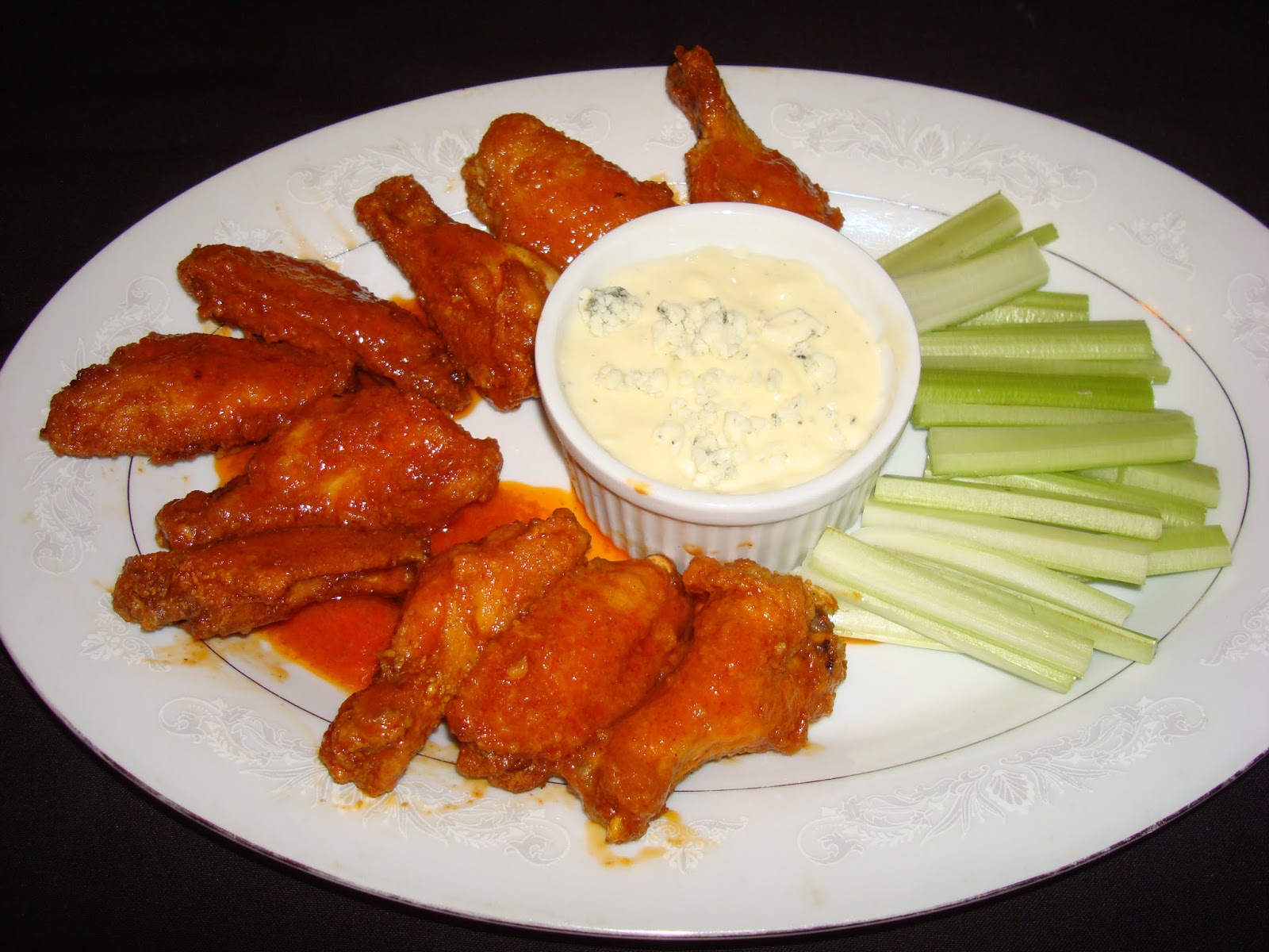 LA COCINA DEL POLLO: ALAS DE POLLO BÚFALO