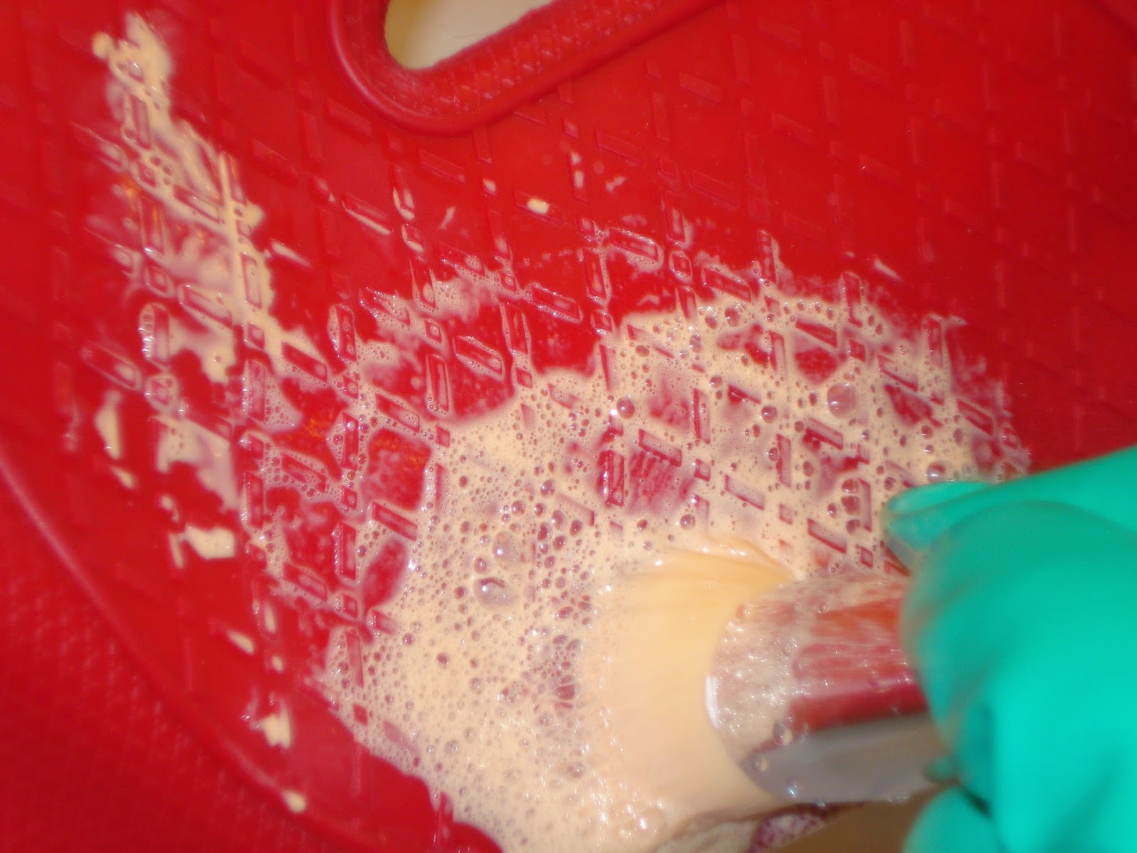 Geek2ChicBeauty: Makeup 101: How to Clean Your Makeup Brushes