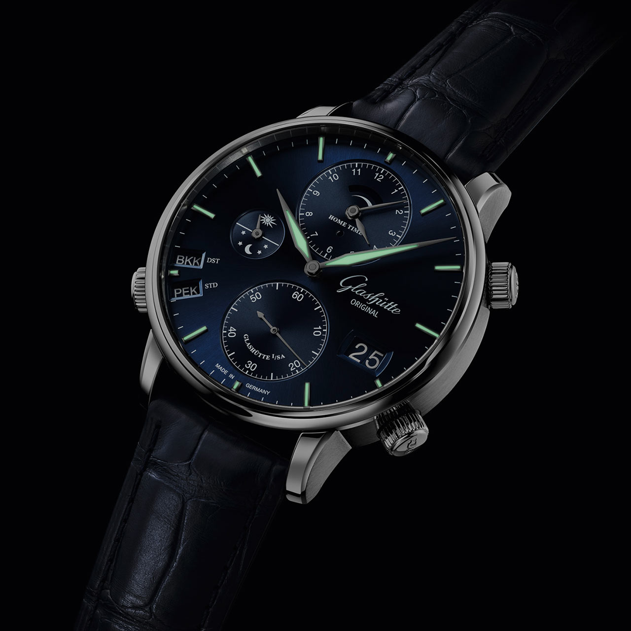 Glashütte Original - Senator Cosmopolite midnight blue | Time and ...