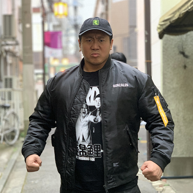 (NOAH) On the brink of an explosion...Yoshiki Inamura taking a bite out ...