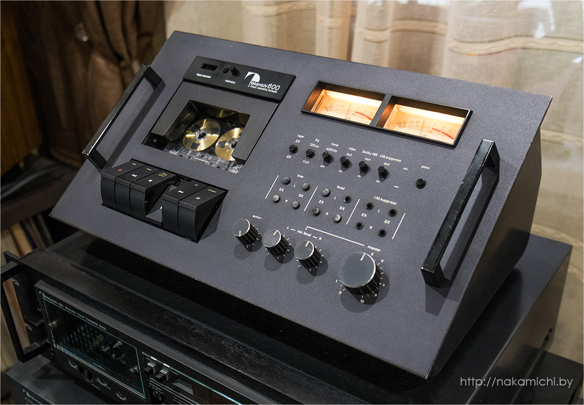 Vintage Audio: 2 Head Cassette Console Nakamichi 600