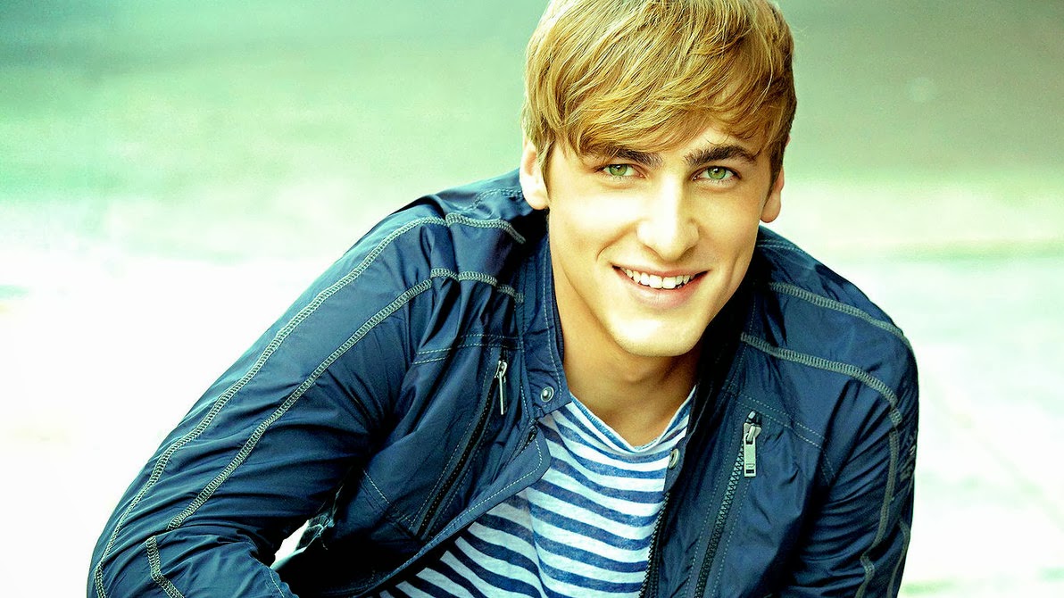 NOTICIAS Y EFEMERIDES MUSICALES Y DEL CINE: KENDALL SCHMIDT, UN 02 DE ...