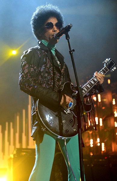 Thomas Gbondo's Blog: Check Out!!! The Best And Worst Stage Performance ...