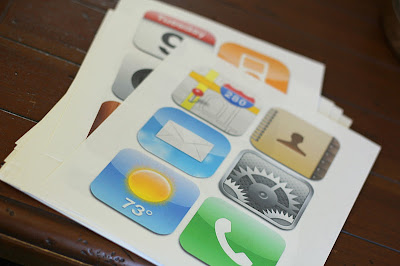 embellishments: iPhone Bulletin Board