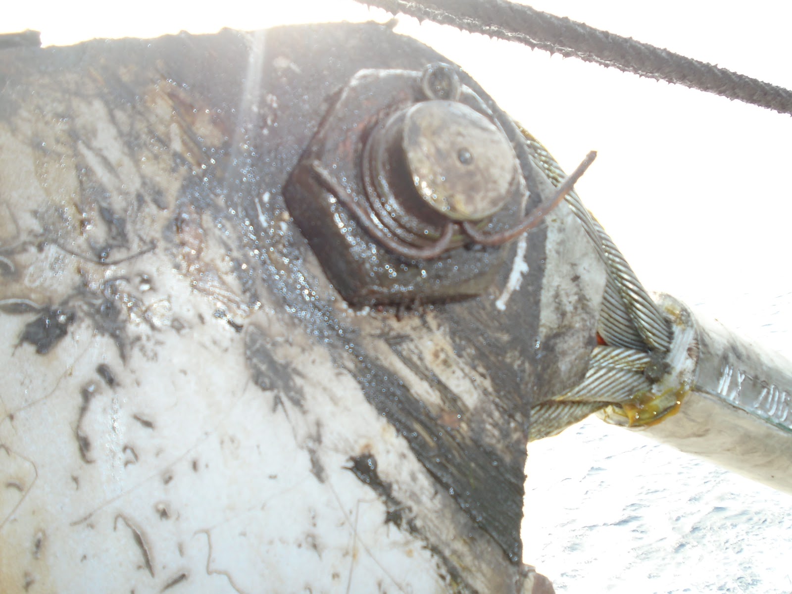 KAUSHIK: CRANE WIRE ROPE RENEWAL PROCEDURE ON SHIP ( Hoisting wire)