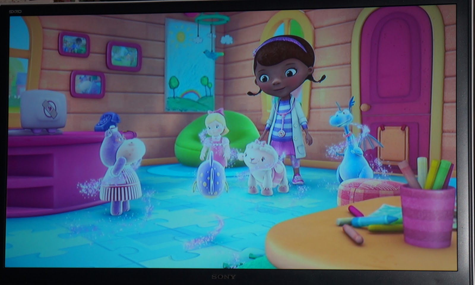 Evan and Lauren's Cool Blog: 5/18/13: Win a Doc McStuffins: Time For ...