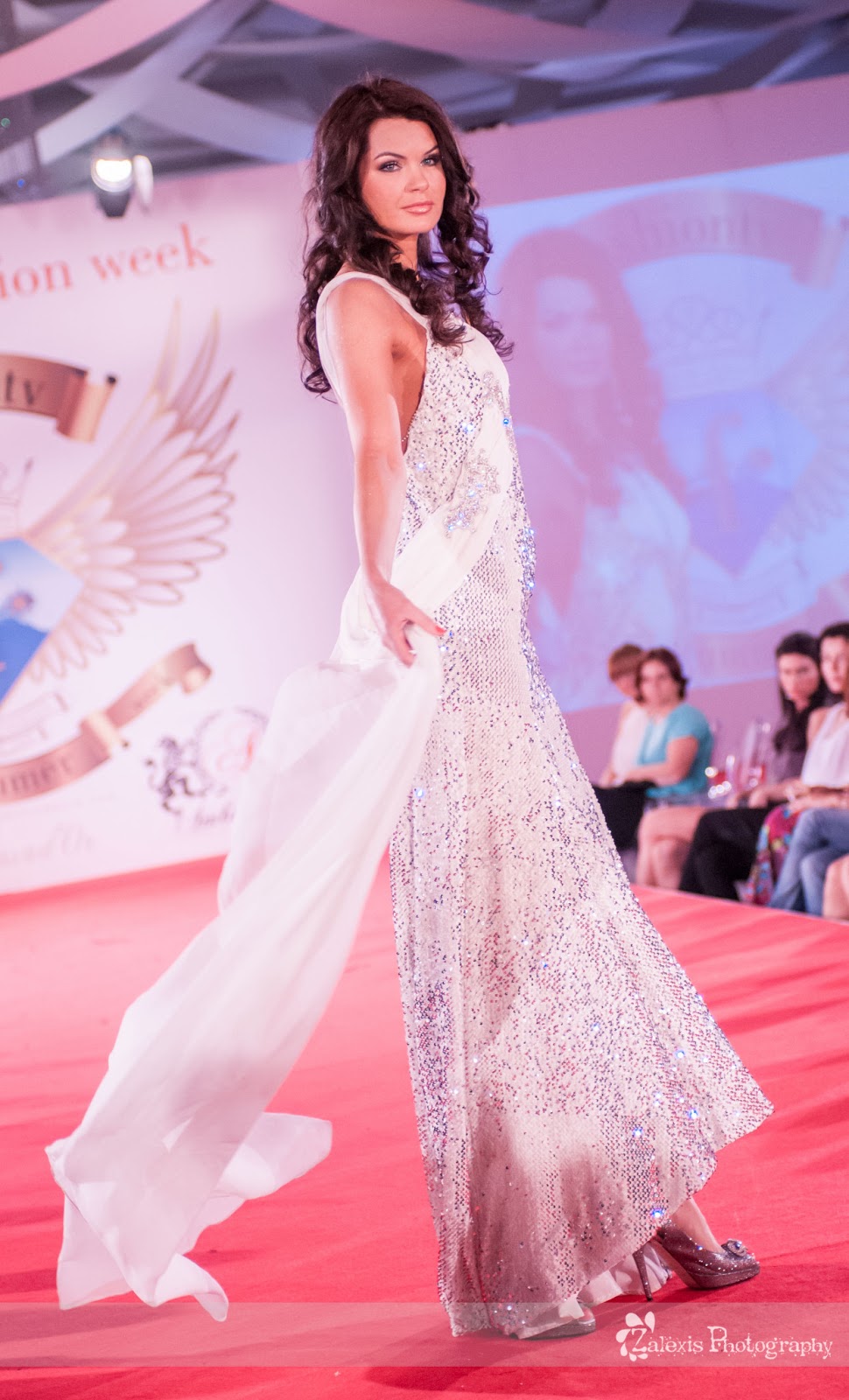 Bucharest Fashion Week, 11-13 Iunie 2013, a treia zi a evenimentului ...