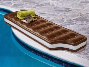 Rose Lips: Ice Cream Sandwich Pool Float