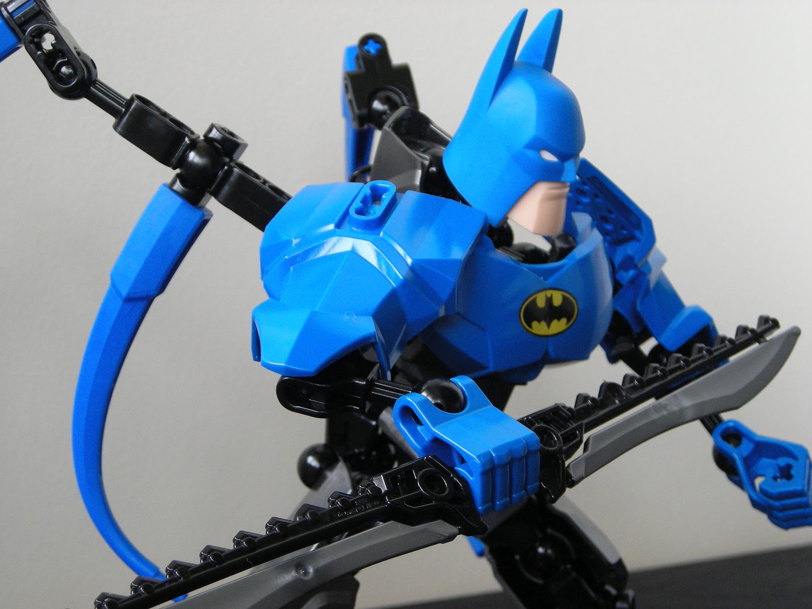 My Shiny Toy Robots: Toybox REVIEW: LEGO DC Universe Super Heroes Batman