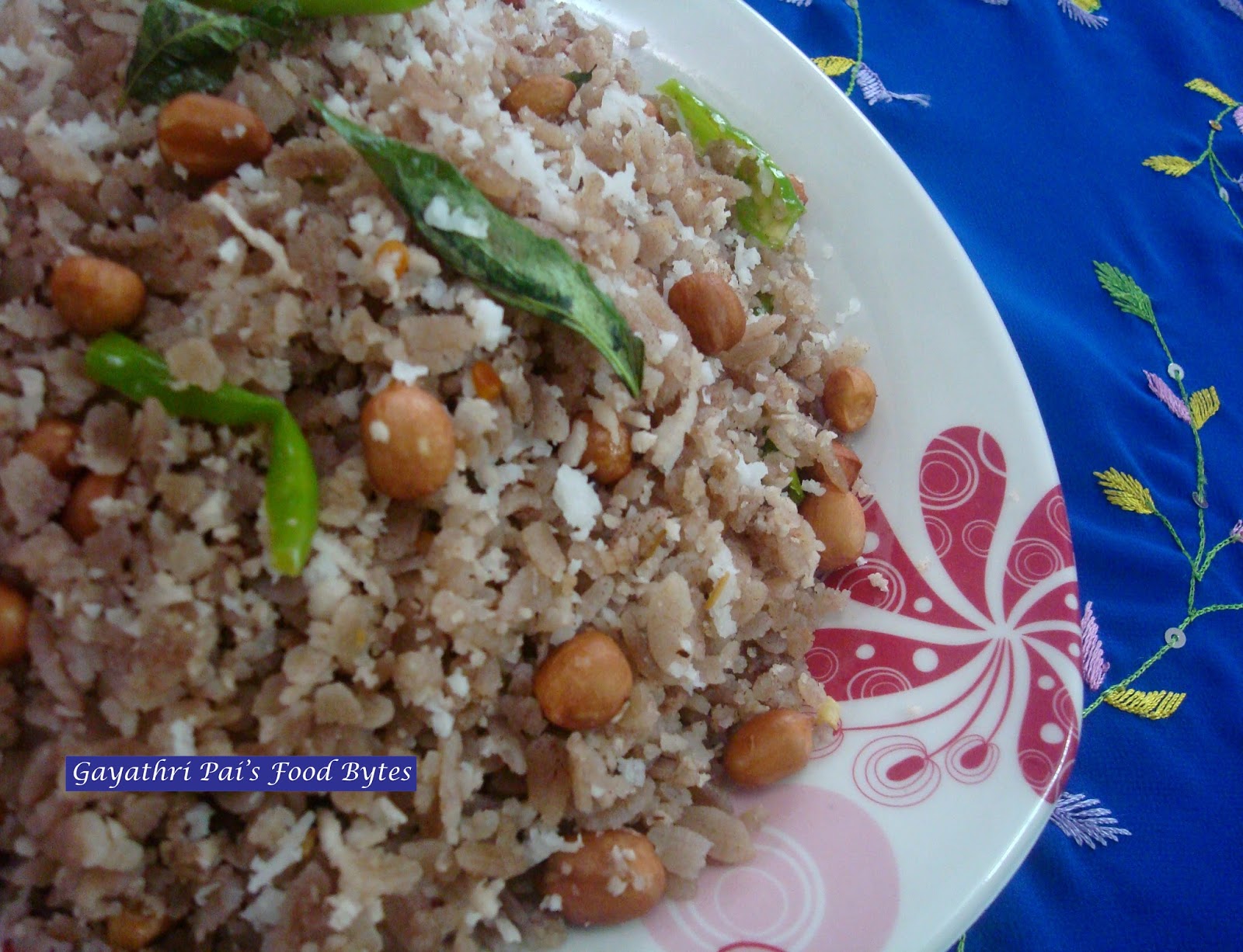 Gayathri Pai's Food Bytes: Red / Brown Pova Usli.