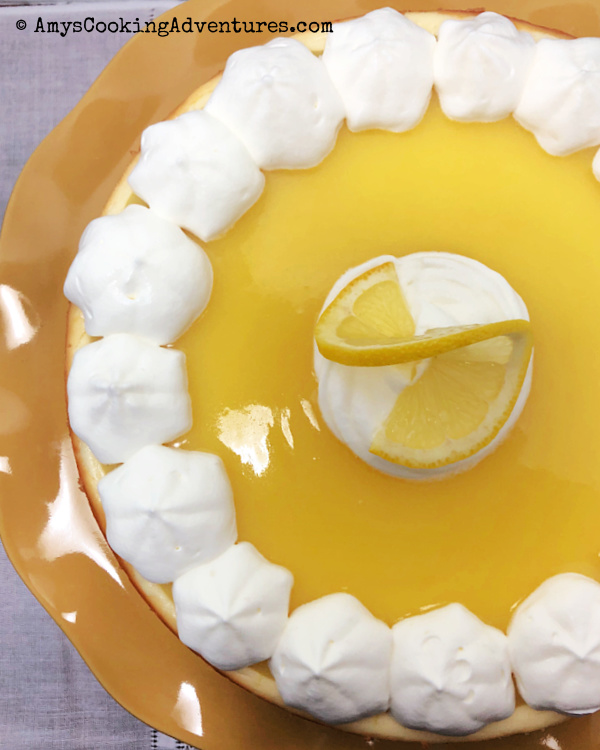 Lemon Cheesecake with Lemon Curd Topping