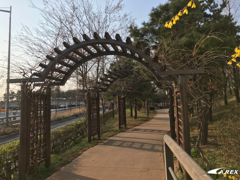 AREX: [Strolling around Hangang] Mangwonjeong Pavilion Site and Mangwon ...
