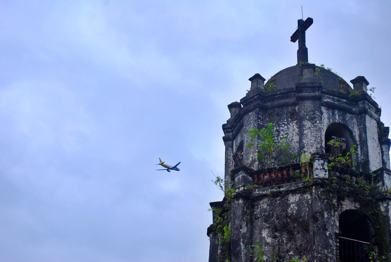 The Historic Church of Daraga | Albay - Nomadic Experiences