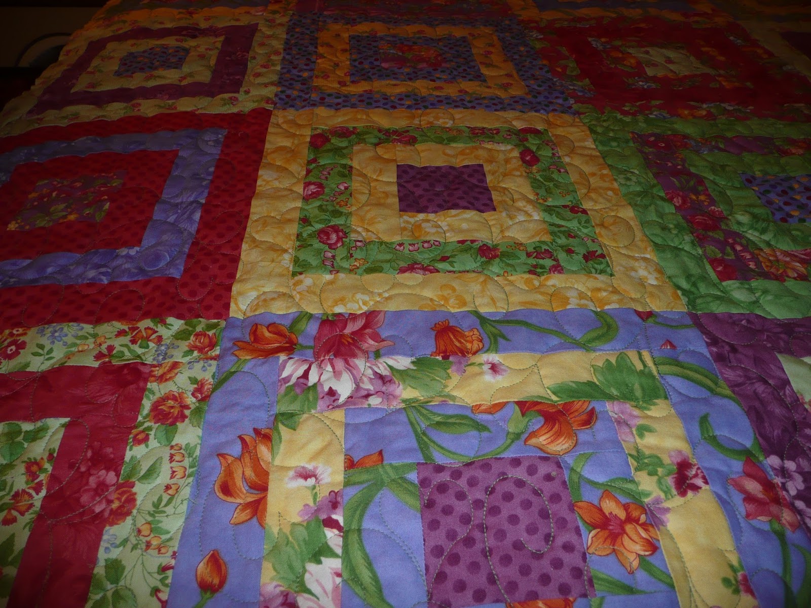 Acorn Ridge Quilting: Charlotte's April Cornell Quilt