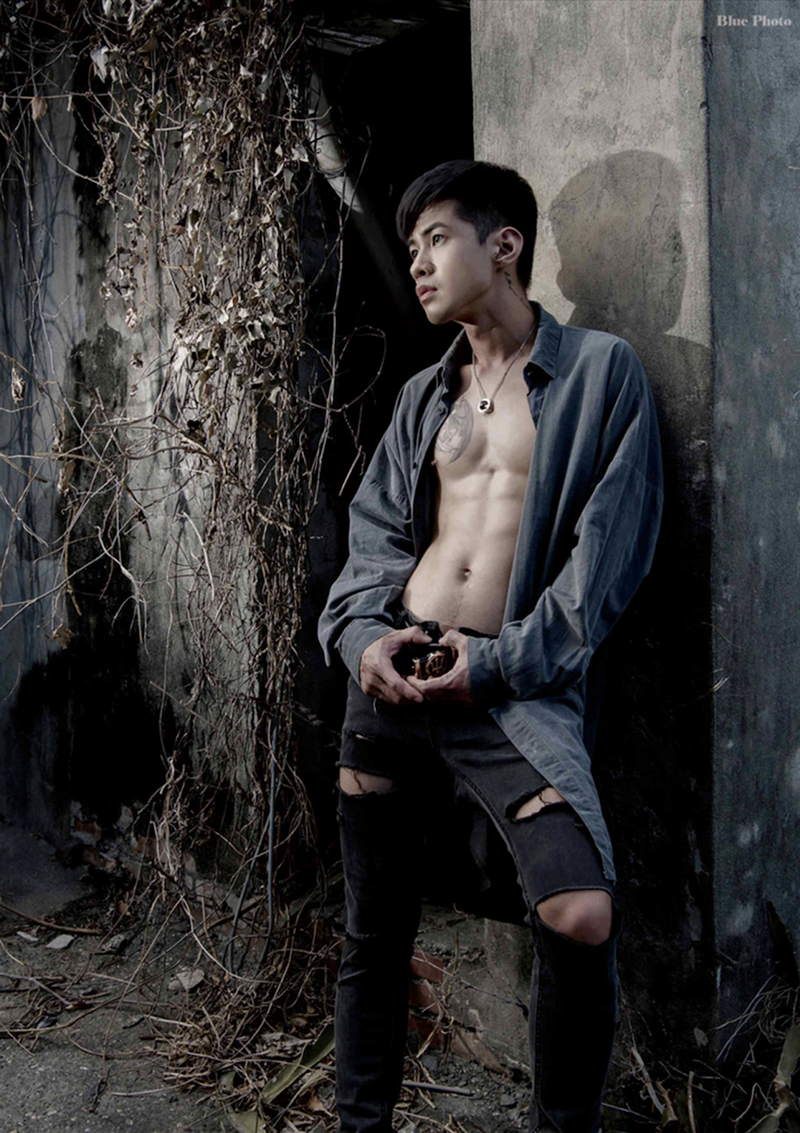 Grand Boyzone: Men's File X134