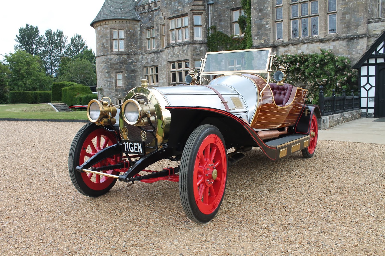 CLASSIC MOTORING NEWS: BEAULIEU LAUNCHES CHITTY CHITTY BANG BANG 50 ...