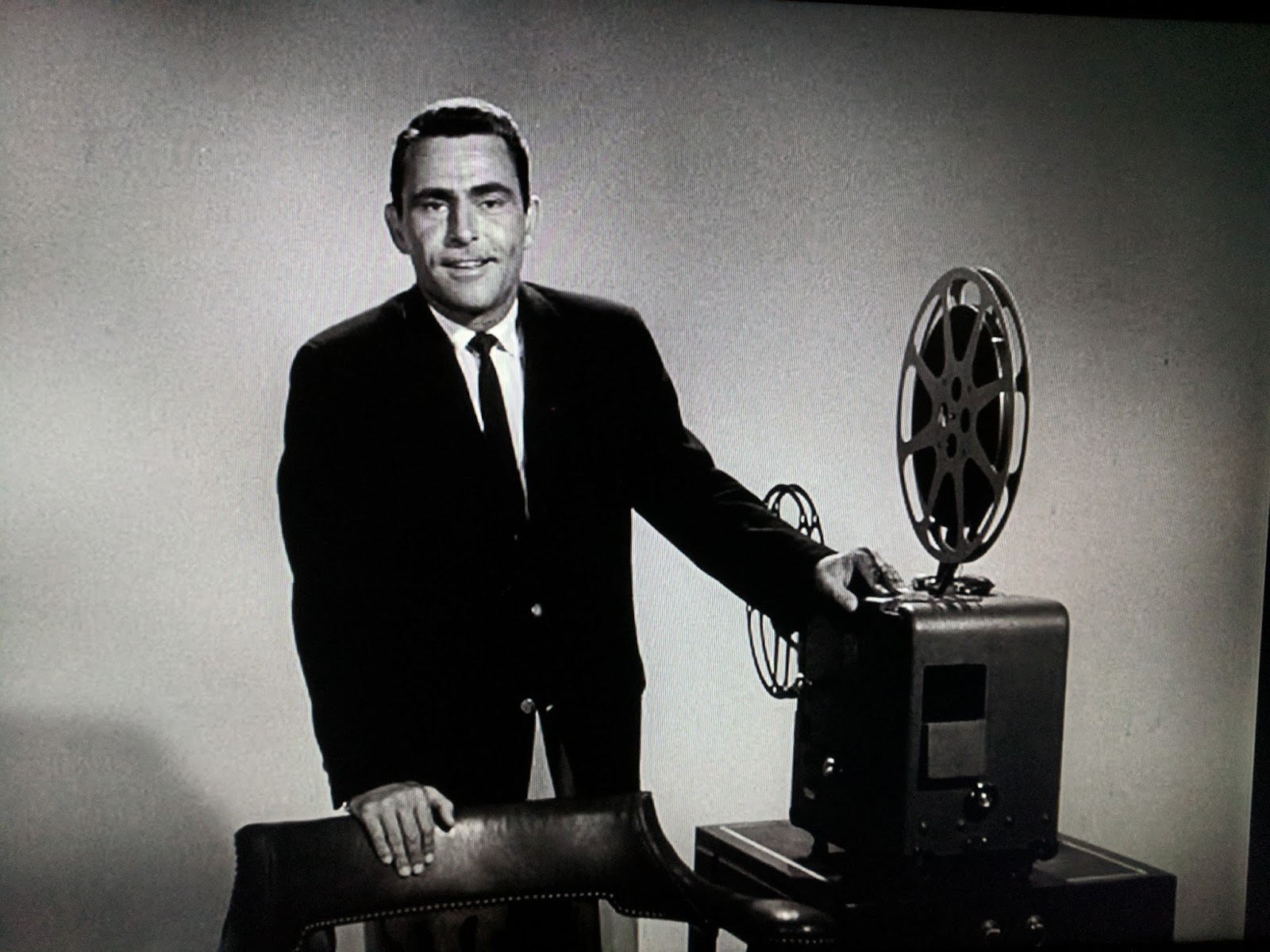 The Twilight Zone Vortex: "The Sixteen Millimeter Shrine"