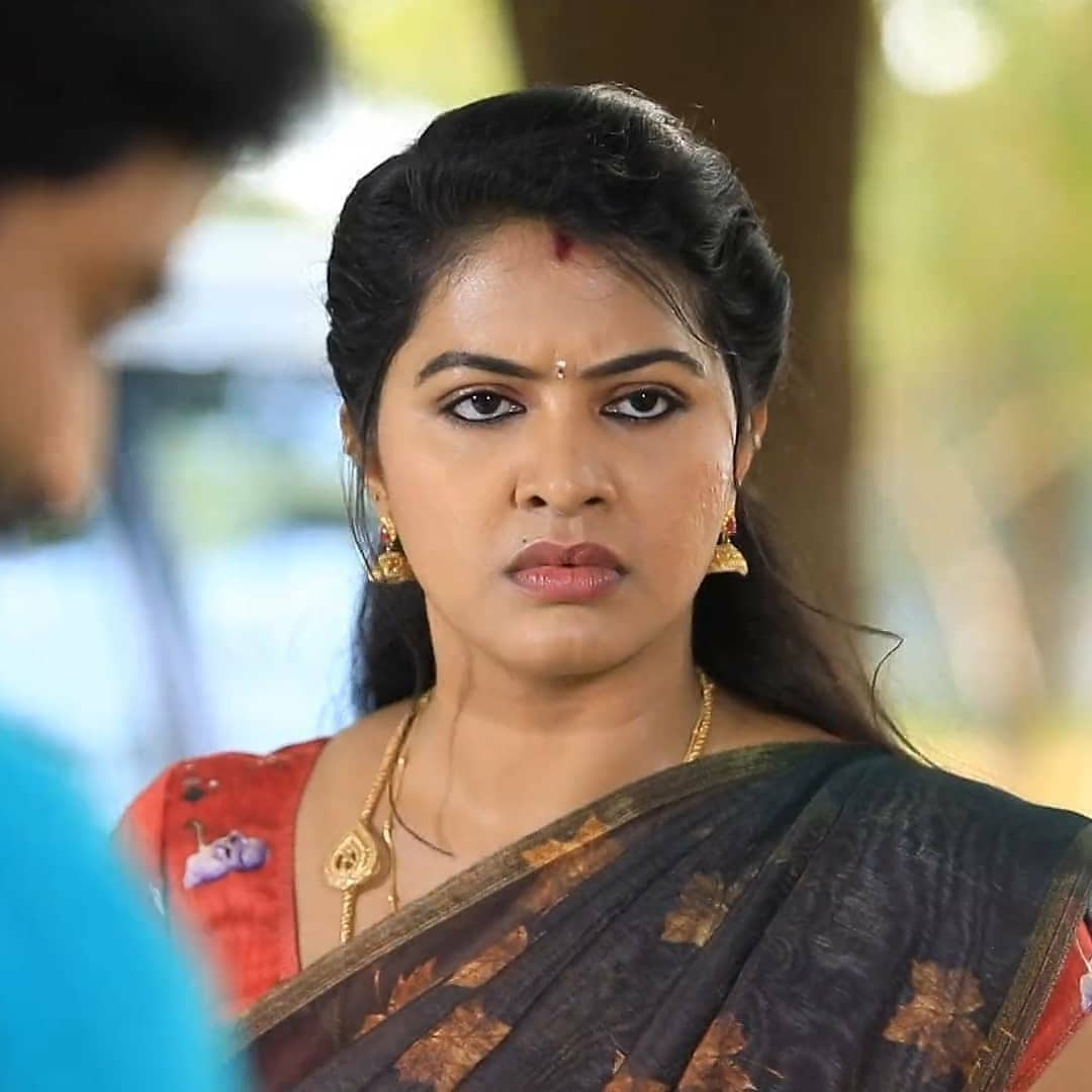 Vijay TV serial Actress Rachitha Mahalakshmi Latest pics