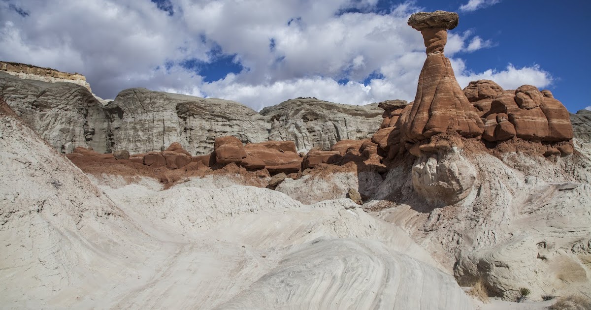 Walking Arizona: Toadstool Formations
