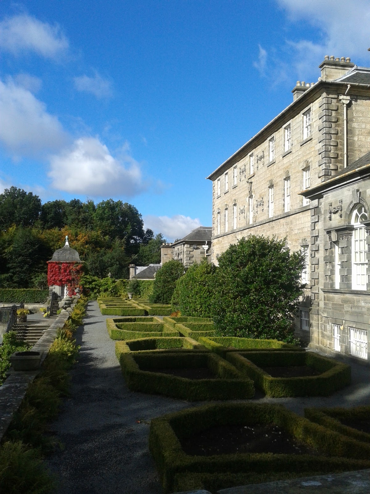 Pollok House and Estate, Spanish Art, European Emblems and links to ...
