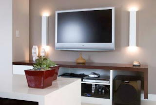 Coisas da Kátia...: Parede para TV decorada.