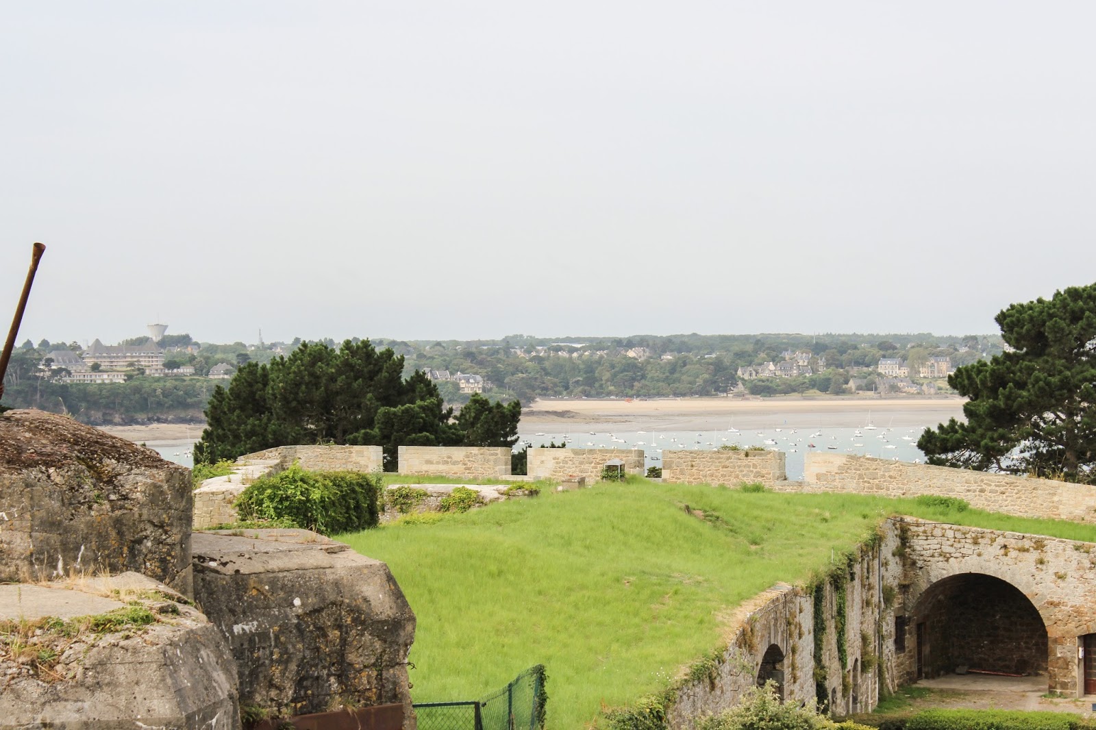 Travel Photography: La Cite D'Aleth