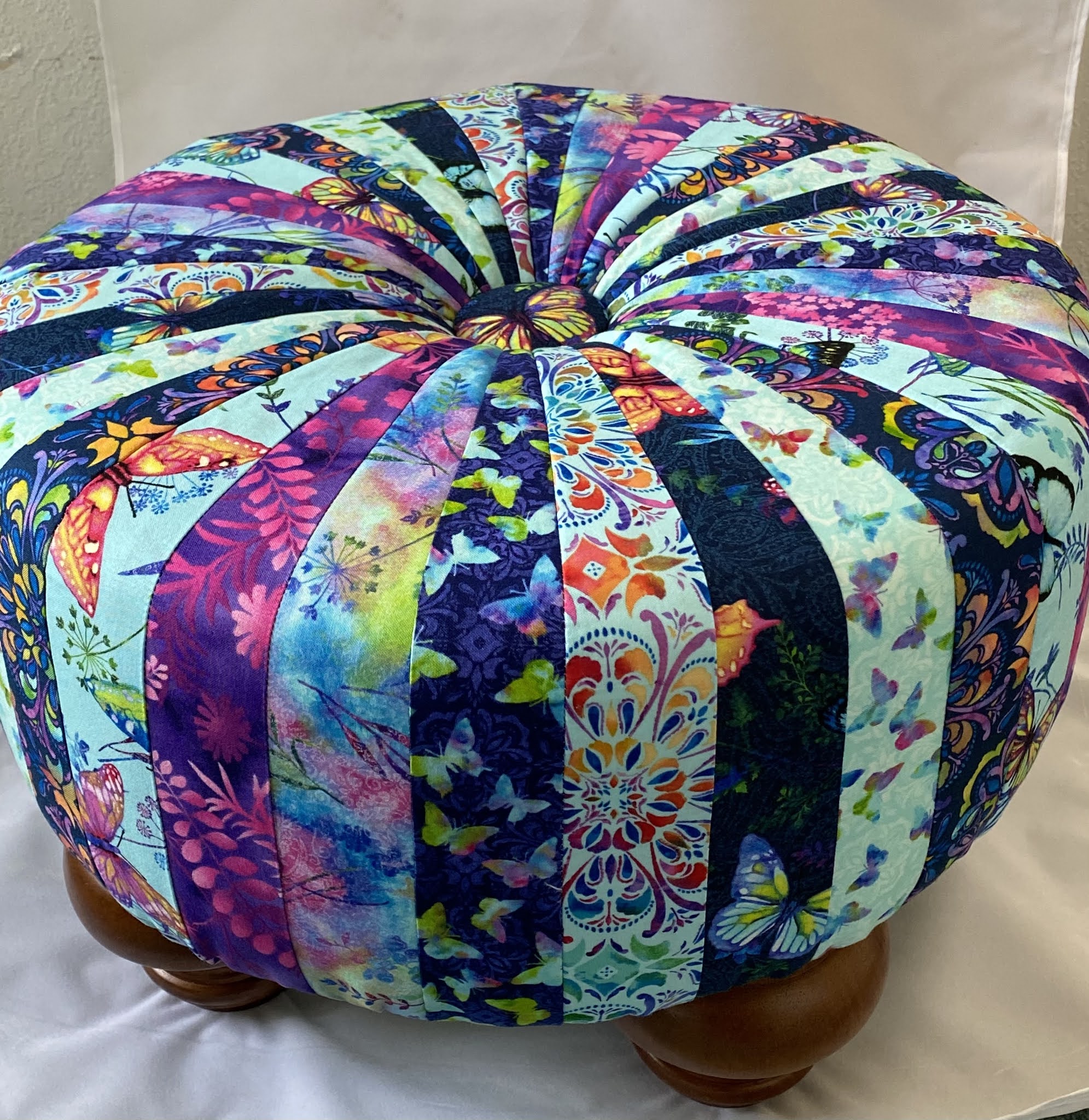 Sew Crafty Wendy: Tuffets For Sale